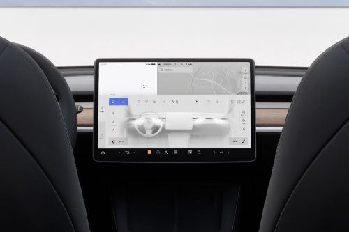 Tesla Enters Saudi Market with Launch Event in Riyadh on April 10